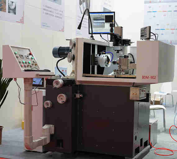 BDM-902 Precision Cutting Tool Grinding Machine